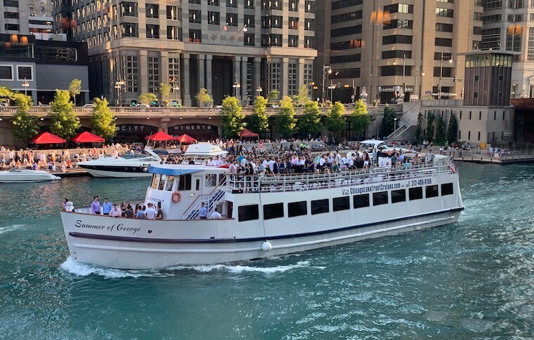 Chicago’s Best 90-Minute Architecture Boat Tour | Tours & Boats